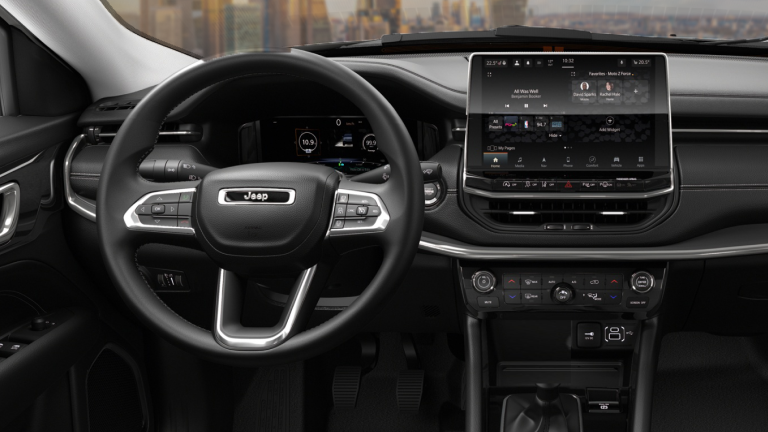 Jeep® Compass 4xe - SUV Hybride rechargeable | Jeep® FR